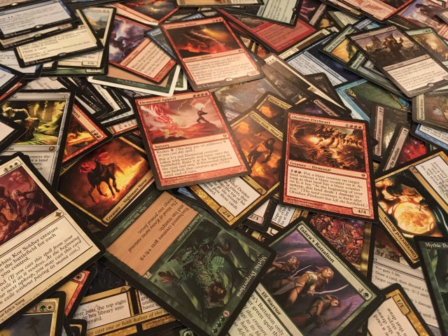 LEVEL UP TRADING CARD GAMES | Level Up MN